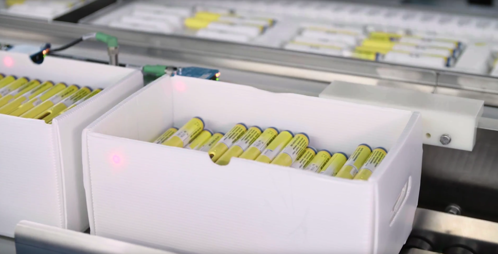 Automated handling of vials and pens - industry24h